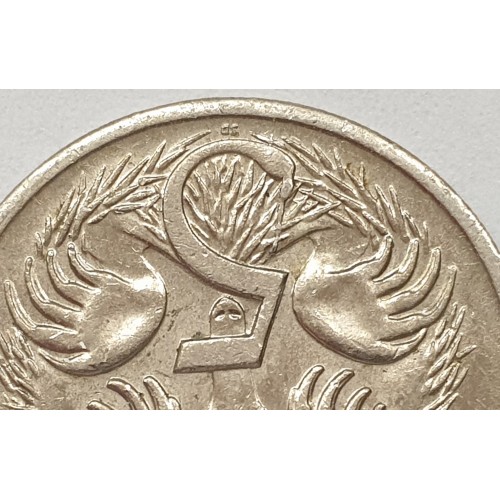 AUSTRALIA 2001 . FIVE CENT COIN . VARIETY . FLAMINGO