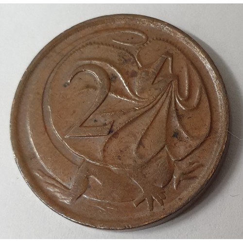 AUSTRALIA 1967 . TWO CENTS COIN . VARIETY . NO S.D. INITIALS