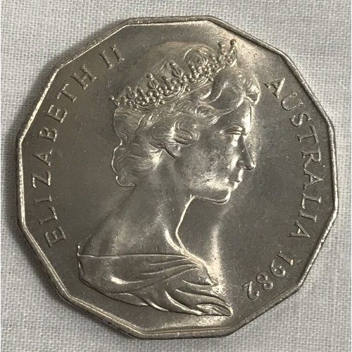 AUSTRALIA 1982 ... FIFTY CENTS COIN ... XII COMMONWEALTH GAMES BRISBANE