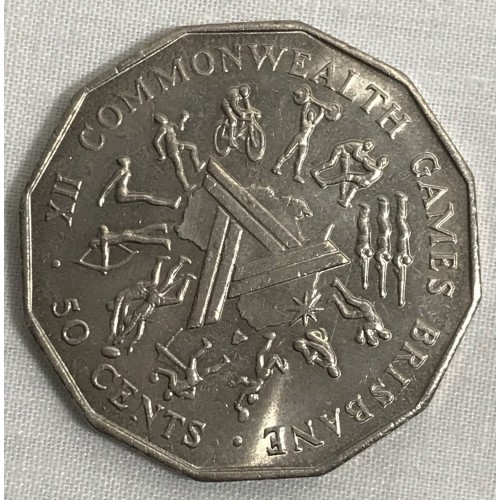 AUSTRALIA 1982 ... FIFTY CENTS COIN ... XII COMMONWEALTH GAMES BRISBANE