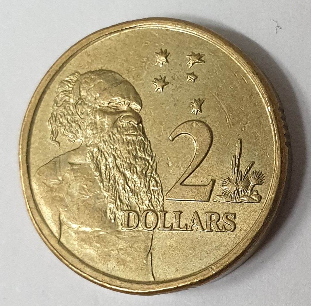 AUSTRALIA 2002 . TWO DOLLARS COIN . ERROR . OFF CENTRE MIS-STRIKE