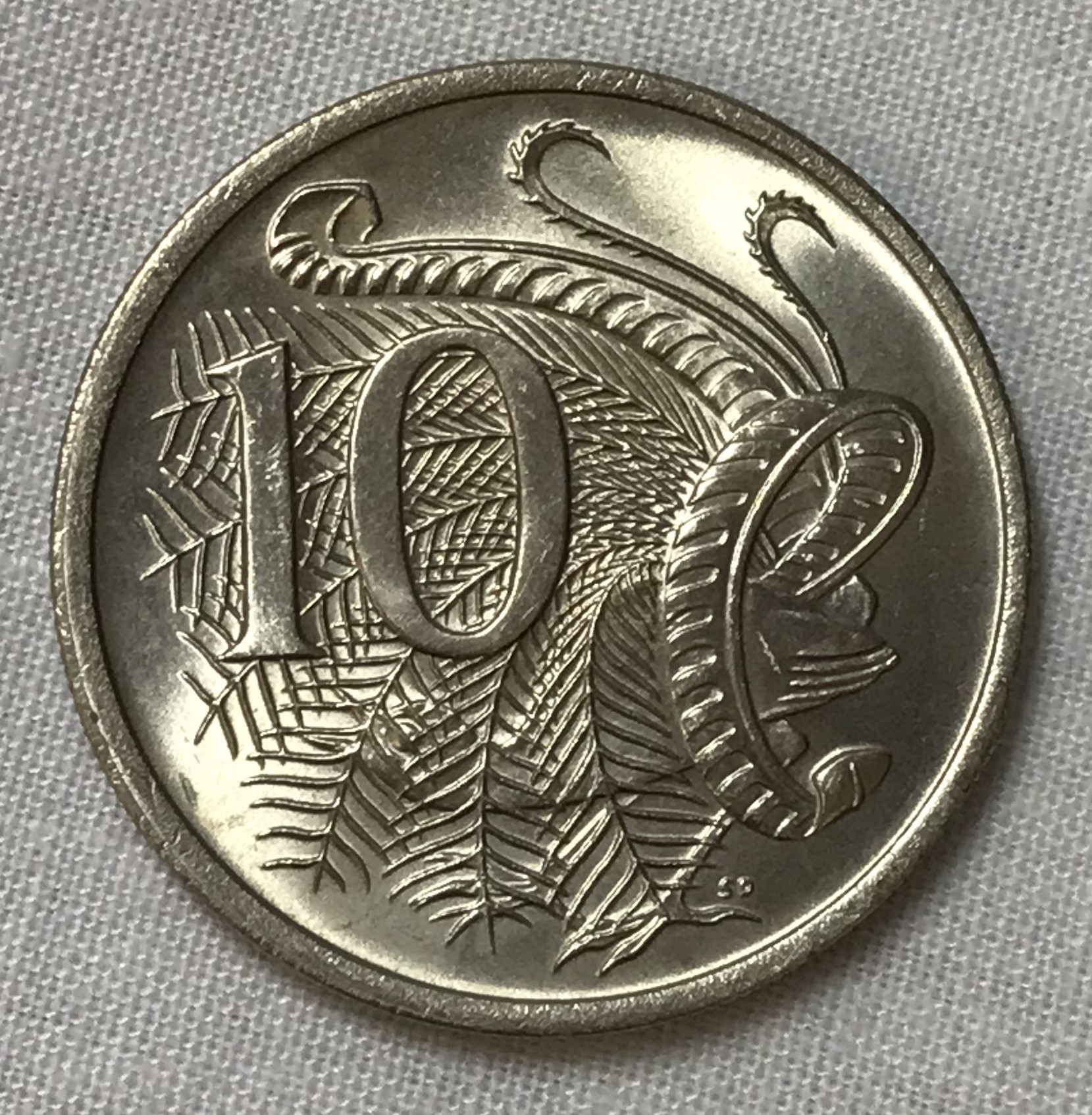 AUSTRALIA 1973 ... TEN CENTS COIN ... LYREBIRD