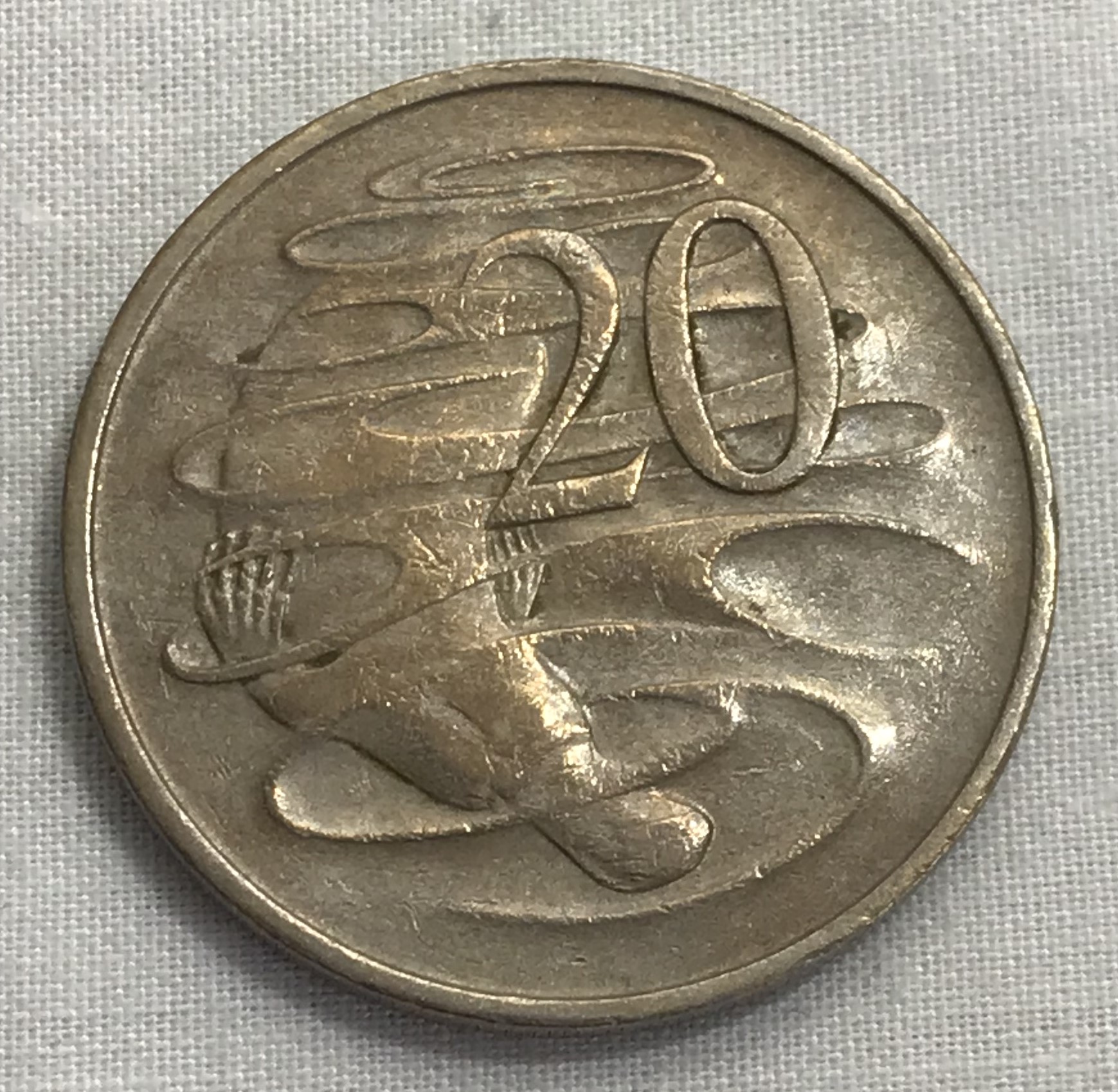 AUSTRALIA 1969 ... TWENTY CENTS COIN ... PLATYPUS