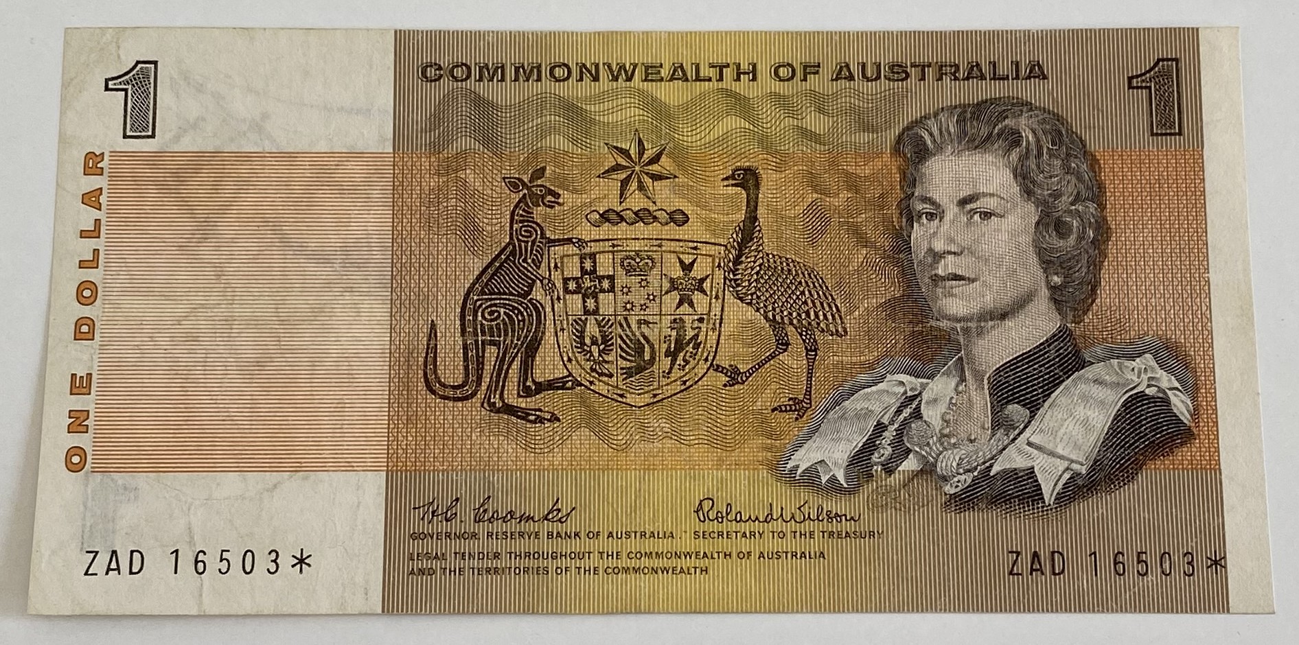 AUSTRALIA 1966 . ONE DOLLAR BANKNOTE . STAR NOTE