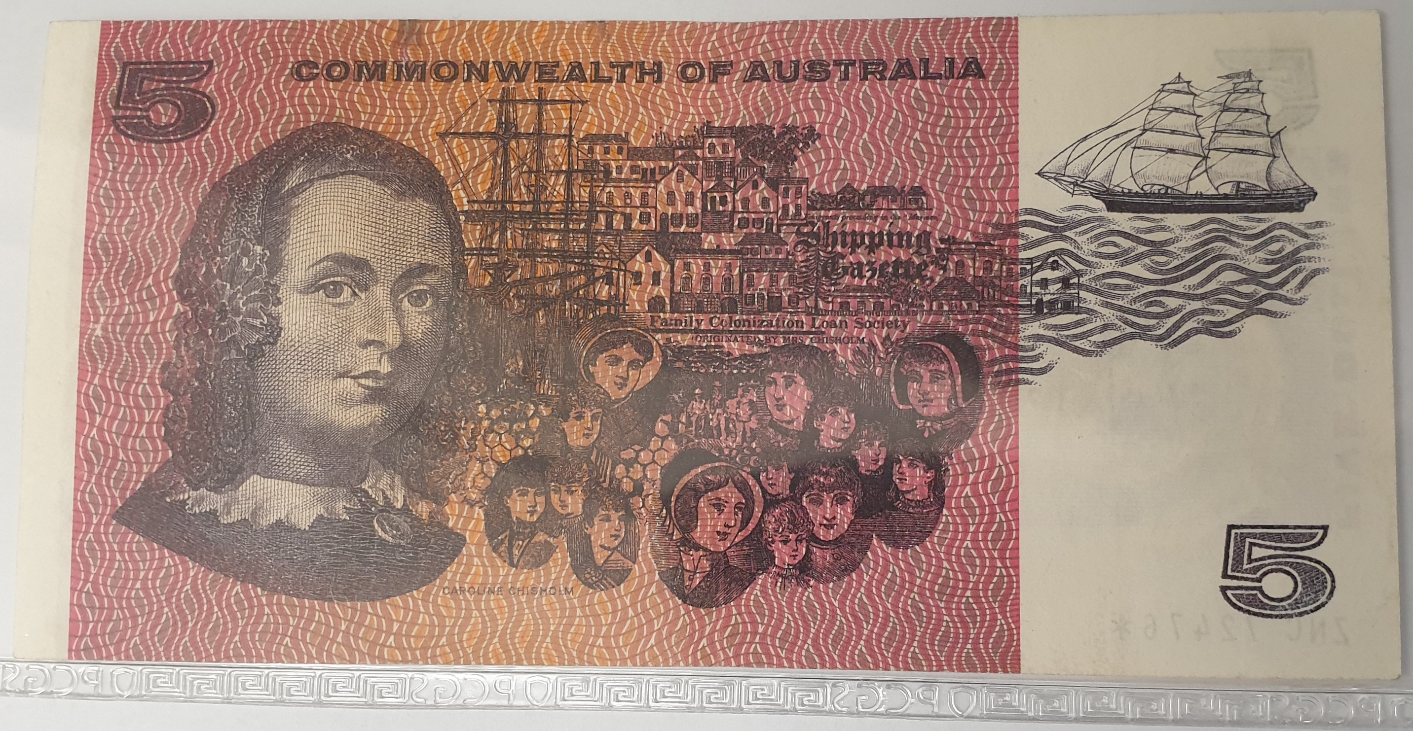 AUSTRALIA 1969 . FIVE DOLLAR BANKNOTE . STARNOTE . RARE