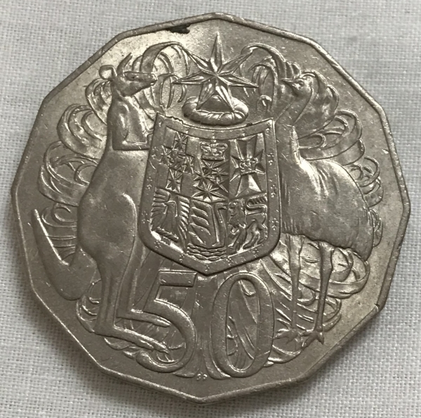 AUSTRALIA 1969 ... FIFTY CENTS COIN ... COAT OF ARMS