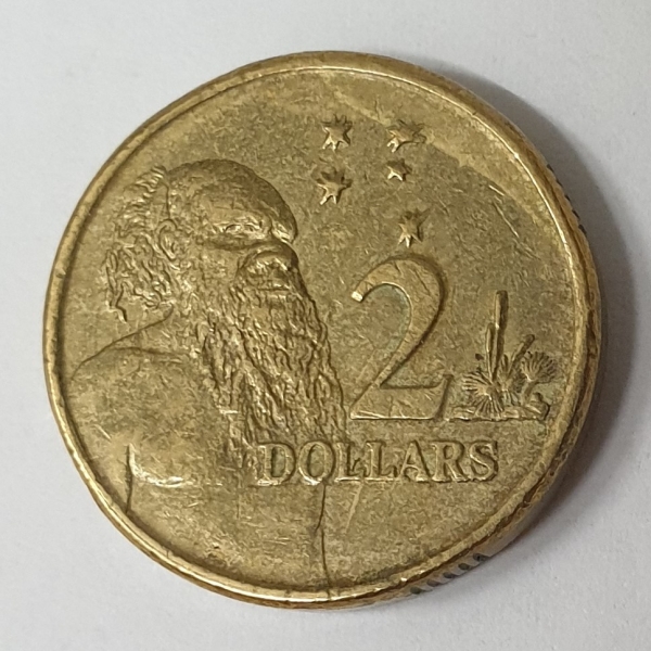AUSTRALIA 2004 . TWO DOLLARS COIN . ERROR . MIS-STRIKE OFF CENTRE
