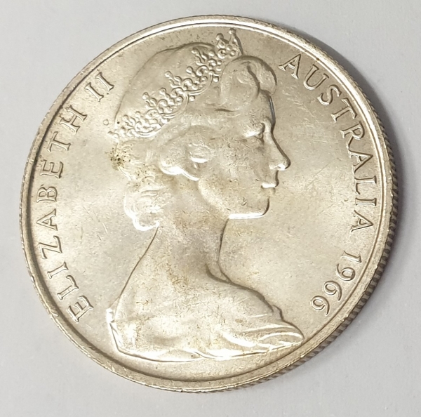 AUSTRALIA 1966 . FIFTY CENT COIN . VARIETY . DOUBLE BAR