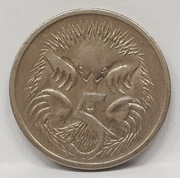 AUSTRALIA 2001 . FIVE CENT COIN . VARIETY . FLAMINGO